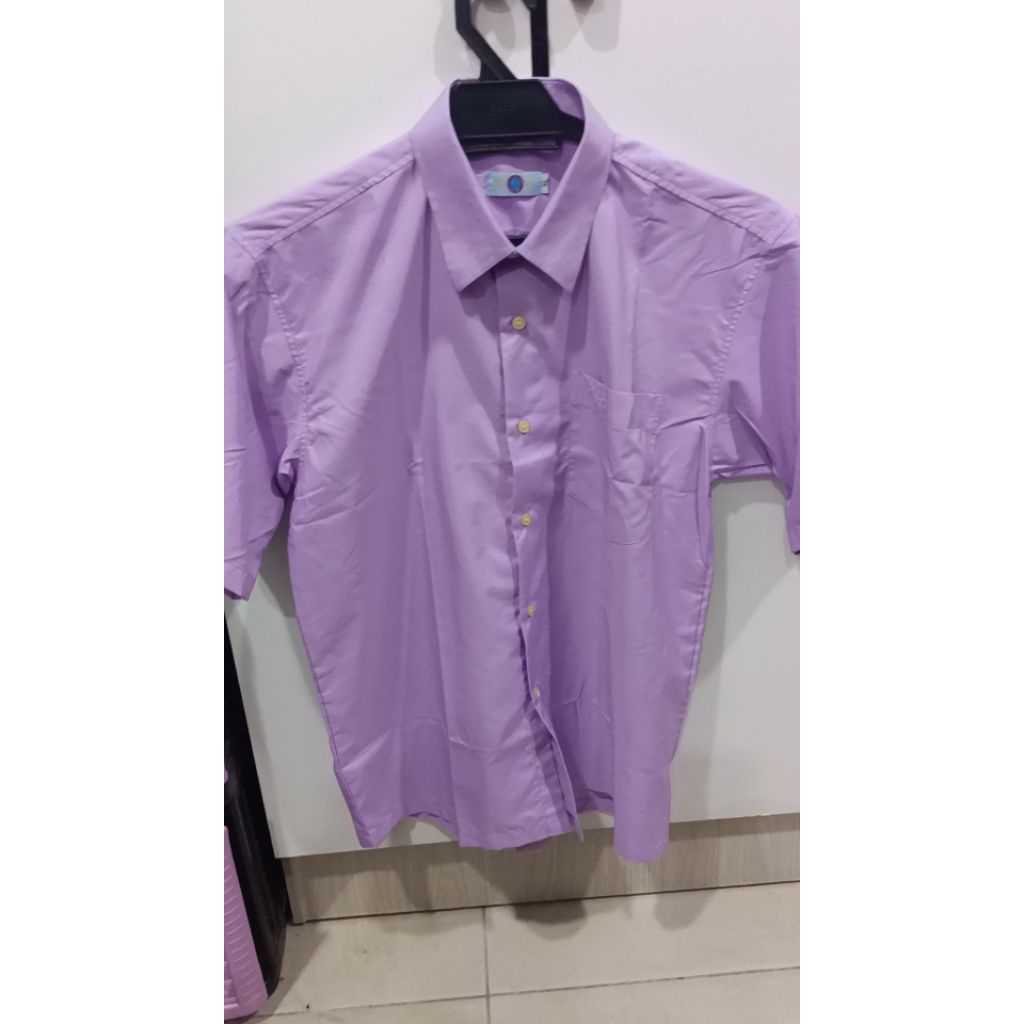 Preloved purple colour kemeja cutting kecil size m 90% new | Shopee ...