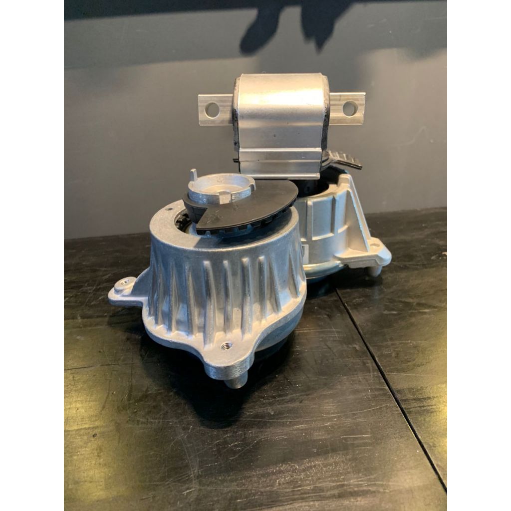 MERCEDES-BENZ W205 ENGINE MOUNTING 2PC GEAR BOX MOUNTING (3pcs ...
