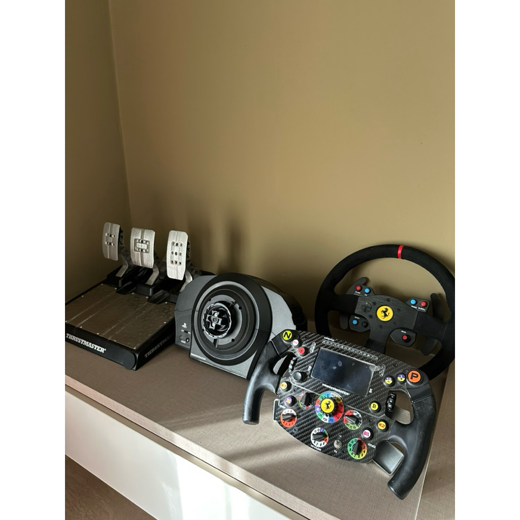 Thrustmaster T300 Ferrari + TLCM + Ferrari SF1000 Wheel | Shopee Malaysia