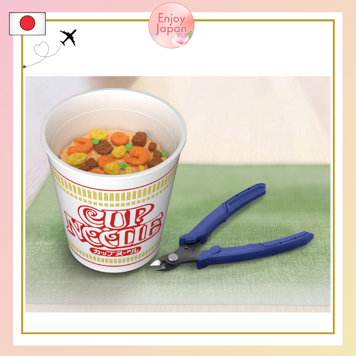 2020 BEST HIT CHRONICLE Cup Noodle 1/1 Scale Pre-Colored Plastic Model ...