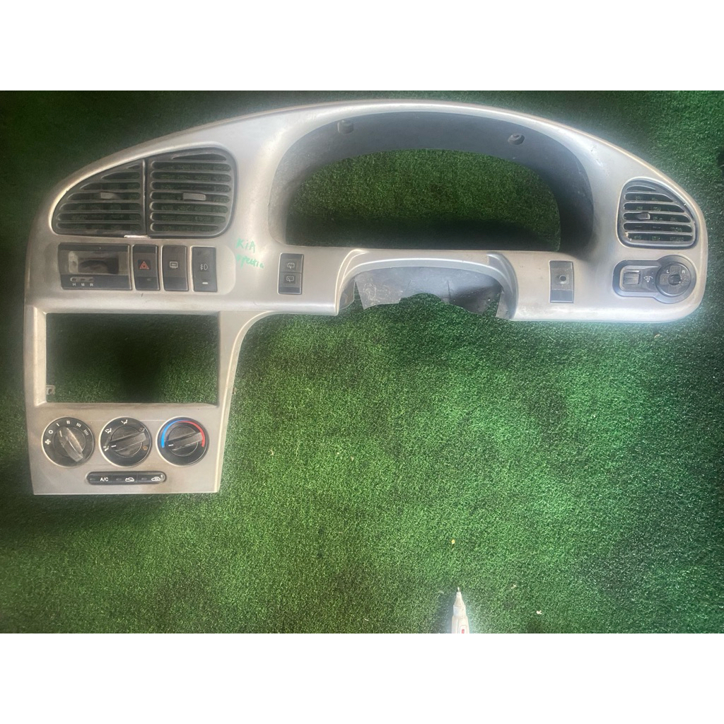 Kia Spectra Meter Panel Cover (used original ) | Shopee Malaysia