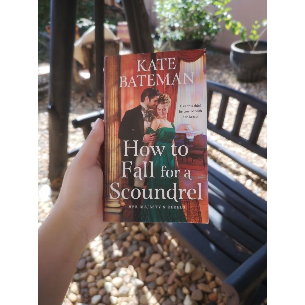 How To Fall For A Scoundrel by Kate Bateman | Shopee Malaysia