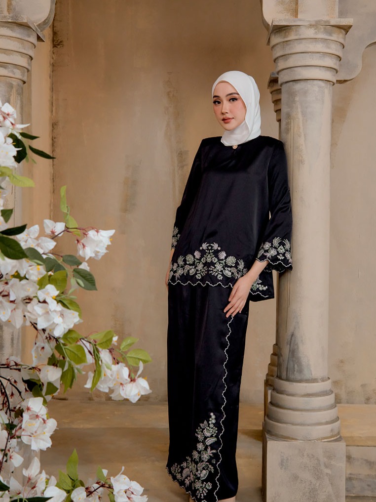 [Baju Raya 2026] ERA MAYA Suri Luxe Satin Sulam Baju Kurung Kedah Kain ...