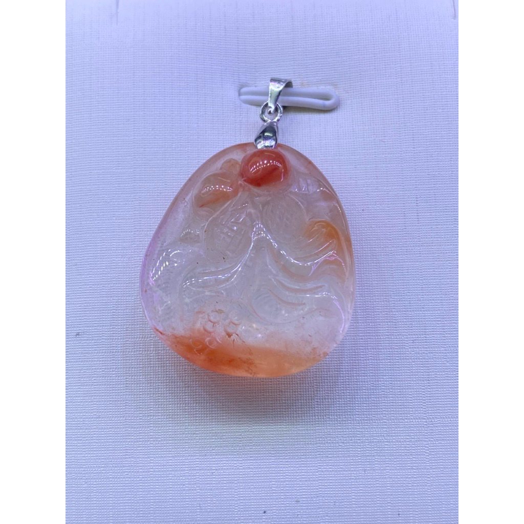 Premium grade Red Rabbit hair quartz pendant (紅兔毛) - 13.4g (gold fish ...