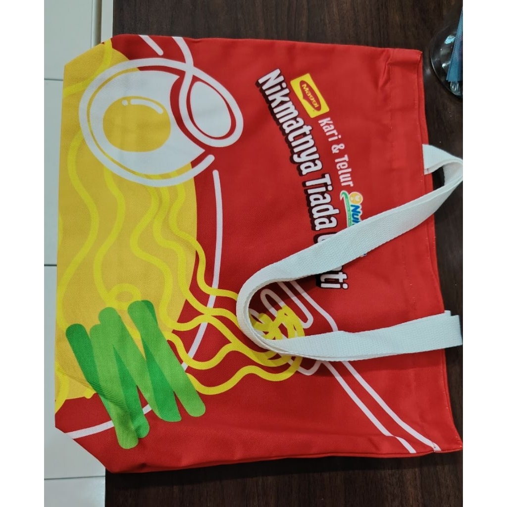Maggi Red colour bag | Shopee Malaysia