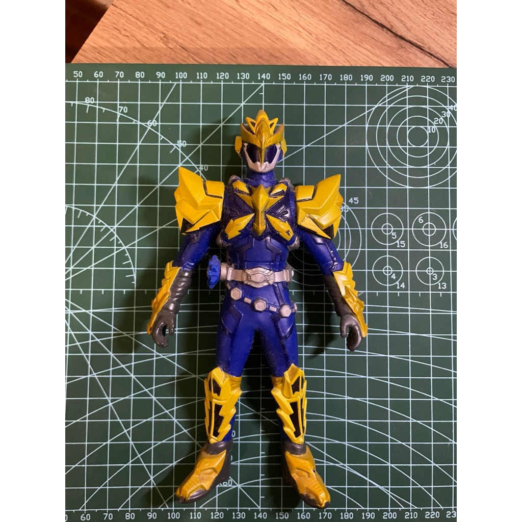 Ryukendo Sofubi Figure Takara Tomy Used | Shopee Malaysia