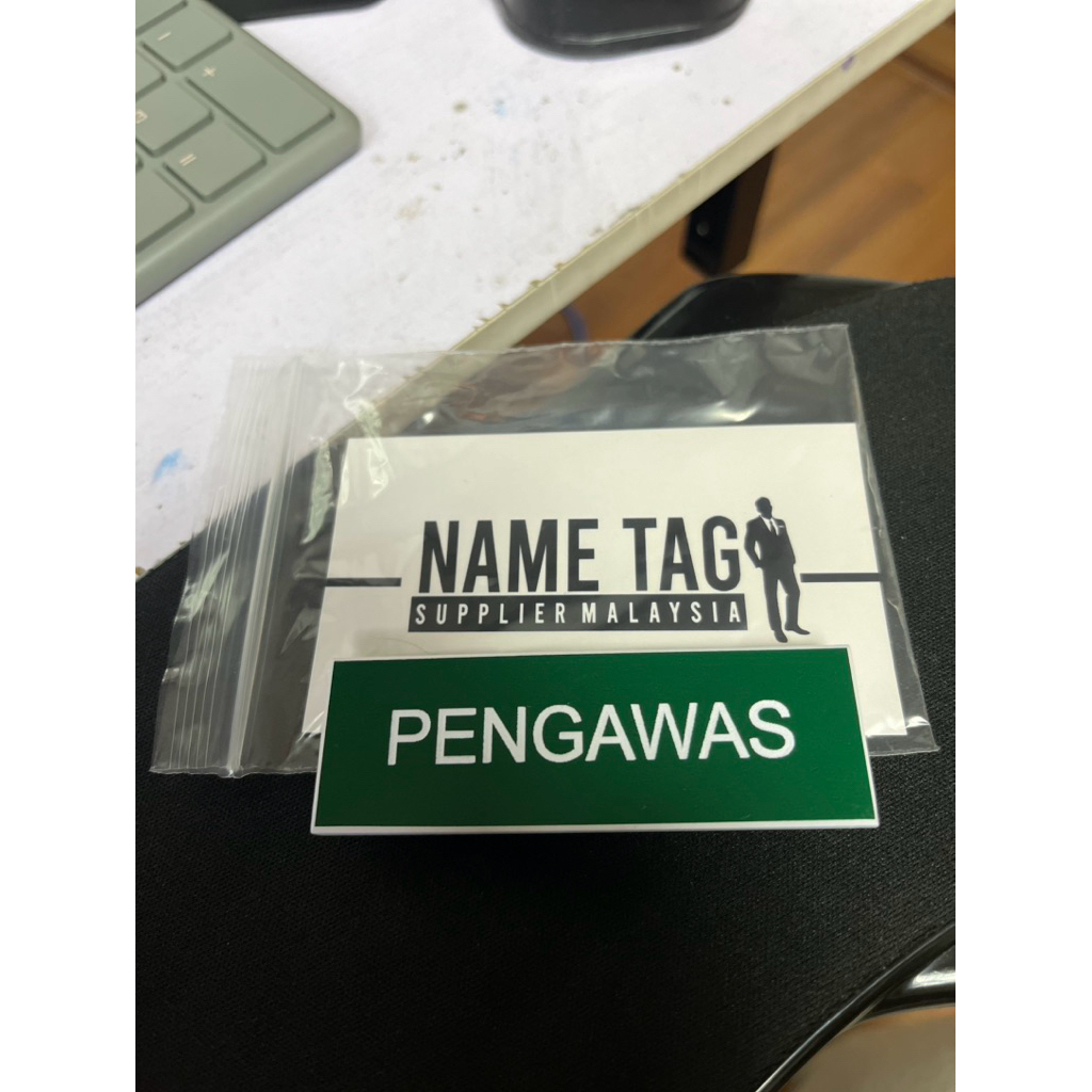 NAME TAG READY MADE PENGAWAS HIJAU MAGNET | Shopee Malaysia