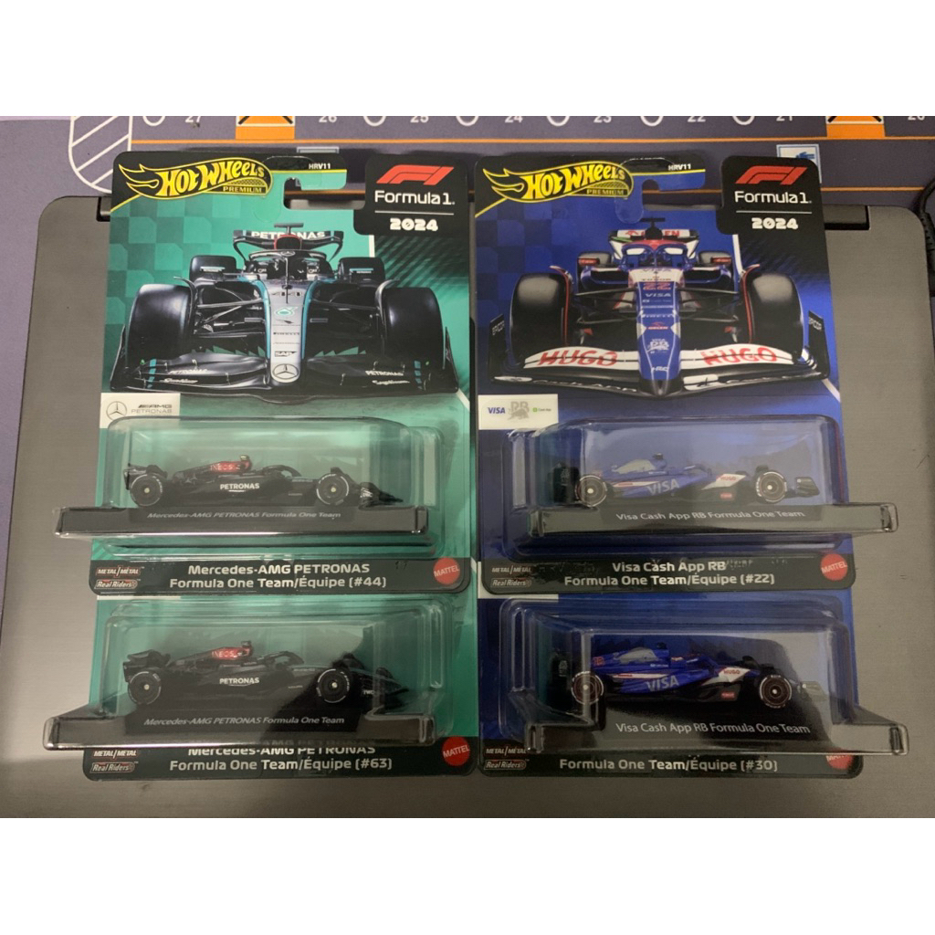 Hot Wheels F1 Formula1 Premium AMG Petronas Lewis Hamilton oracle ...