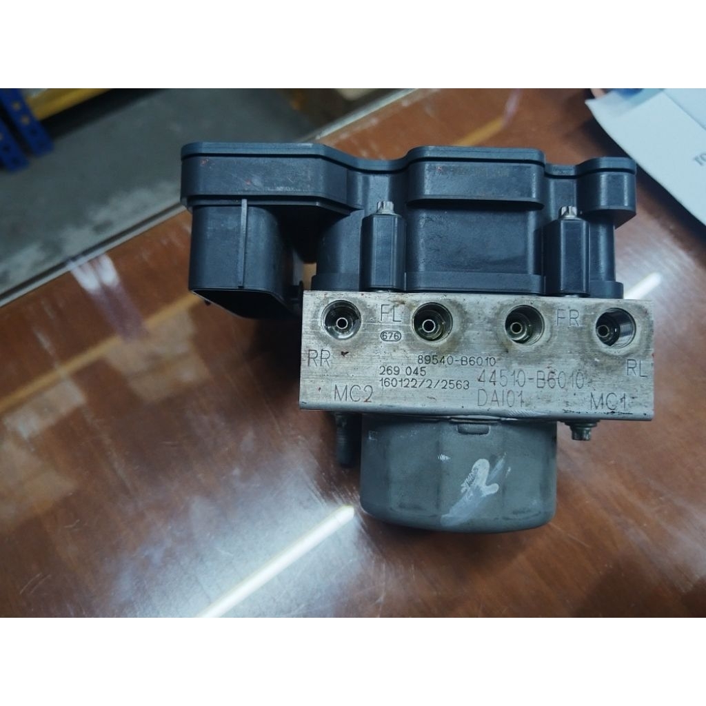 PERODUA AXIA ABS PUMP ORIGINAL ( USED ) ( 89540-B6010 ) | Shopee Malaysia