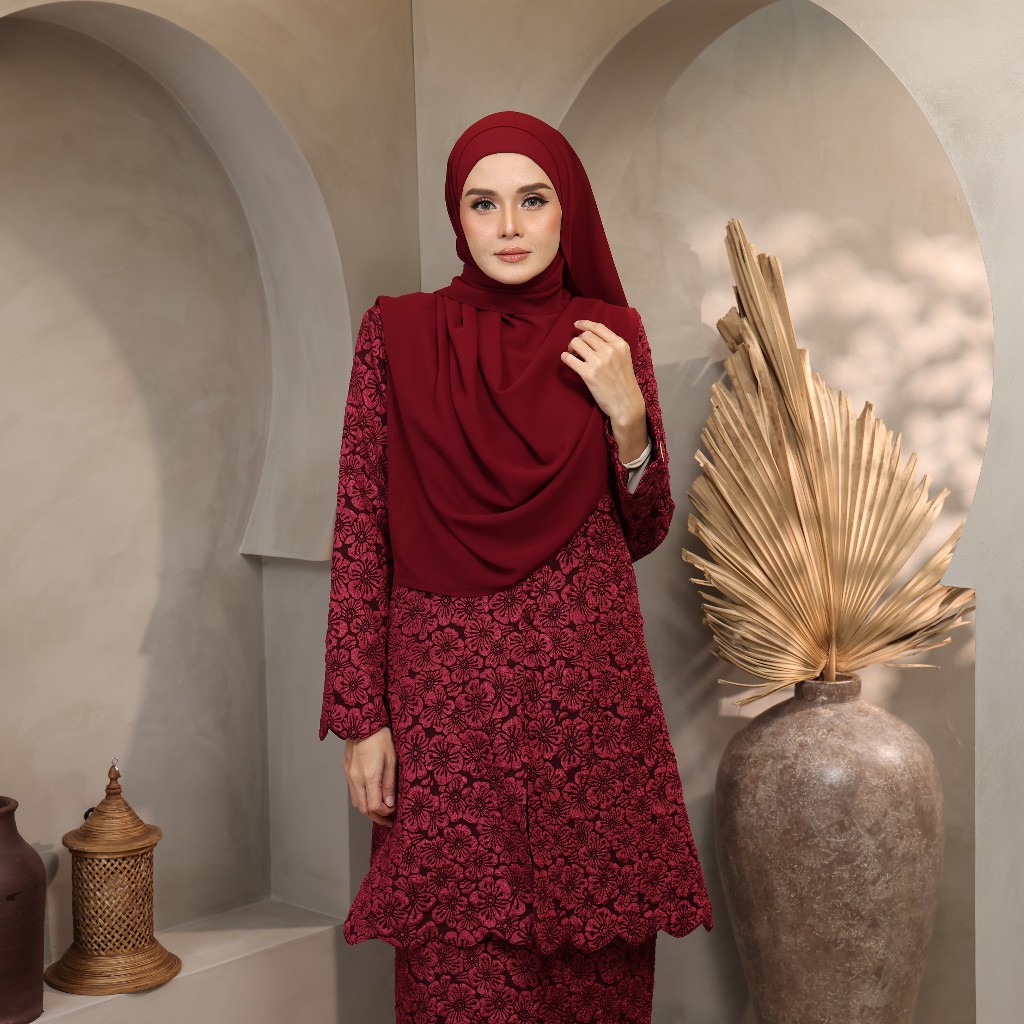 KAUTSAR.MY Baju Kurung Muslimah 2026, Kurung Kesuma Corak Bunga Kecil ...