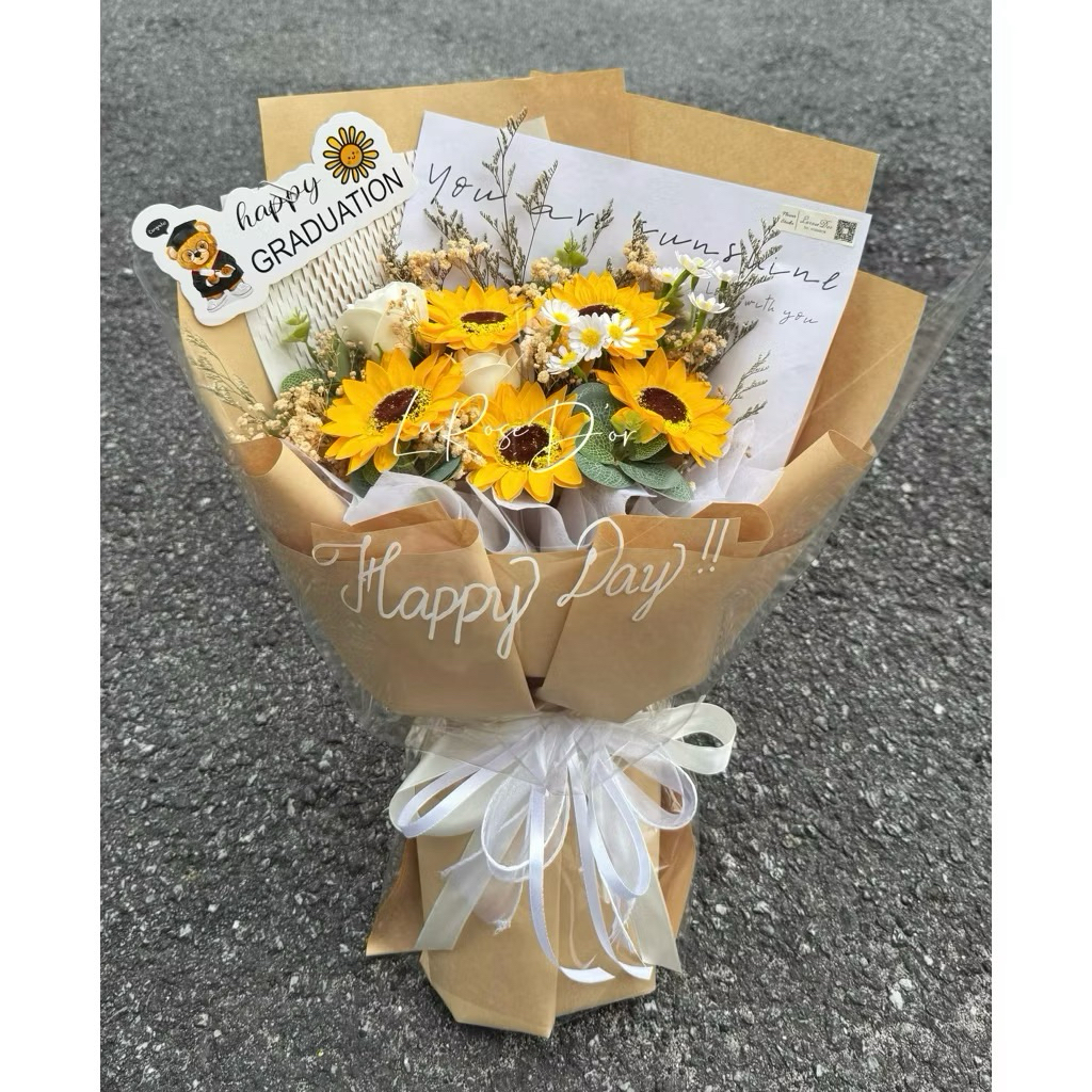 [𝑭𝑨𝑺𝑻 𝑺𝑯𝑰𝑷]💕COLETTIONS Soap Sunflower🌻Rose/Baby Breath Bouquet /FREE ...