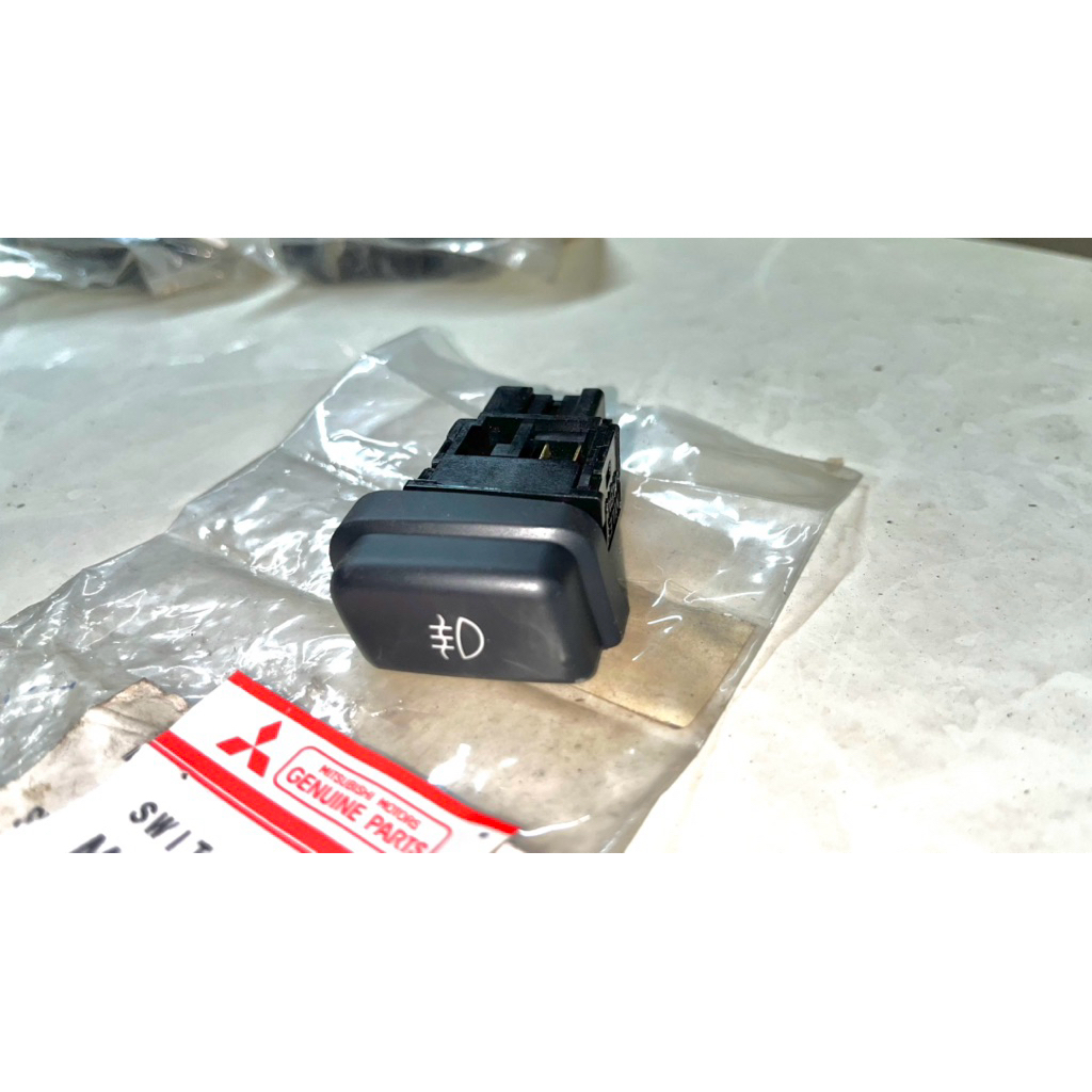 Original Proton Wira Satria Rear Foglamp Switch | Shopee Malaysia