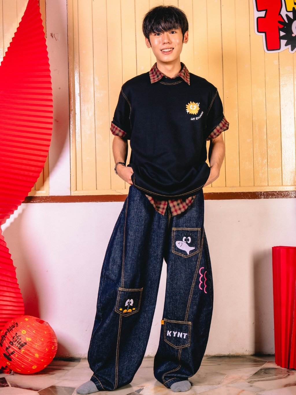 Golden Kiki Tee Black | Shopee Malaysia