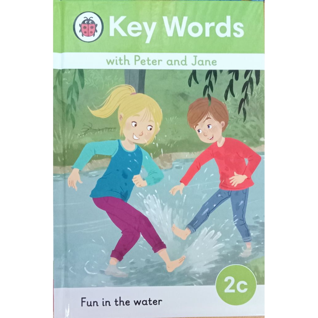 KEY WORDS WITH PETER AND JANE: FUN IN THE WATER 2C | Shopee Malaysia