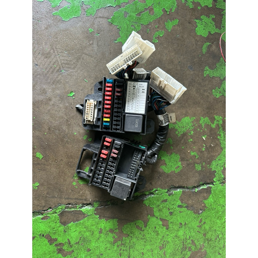 FUSE BOX INNER ICM RELAY ORIGINAL PROTON PERSONA / GEN2 (PW853892 ...