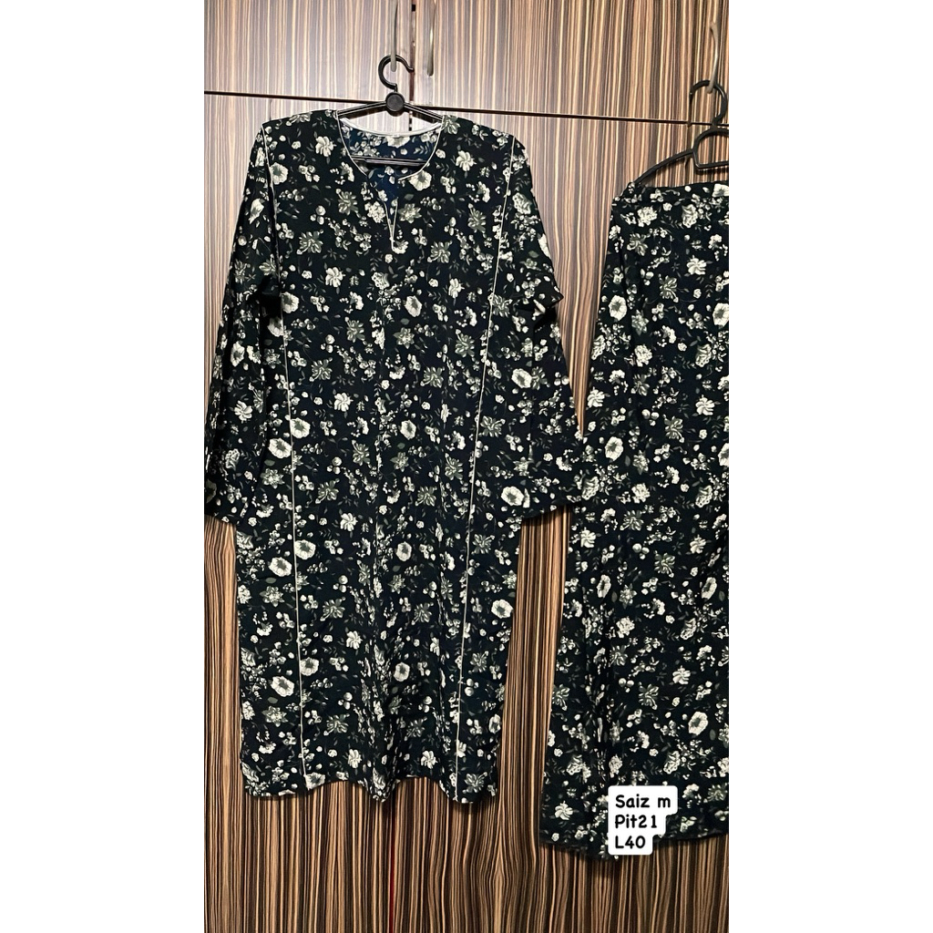 Baju kurung/jubah preloved (getah kain rosak) | Shopee Malaysia