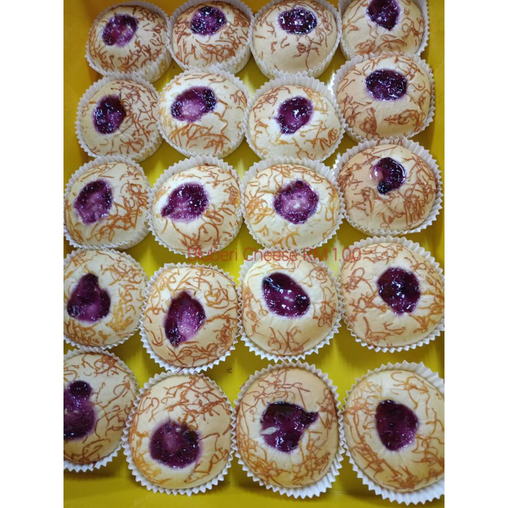 Roti Blueberry Cheese | Shopee Malaysia