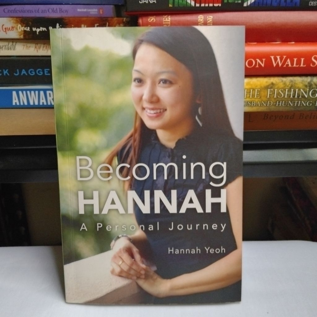 Becoming Hannah by Hannah Yeoh | Shopee Malaysia
