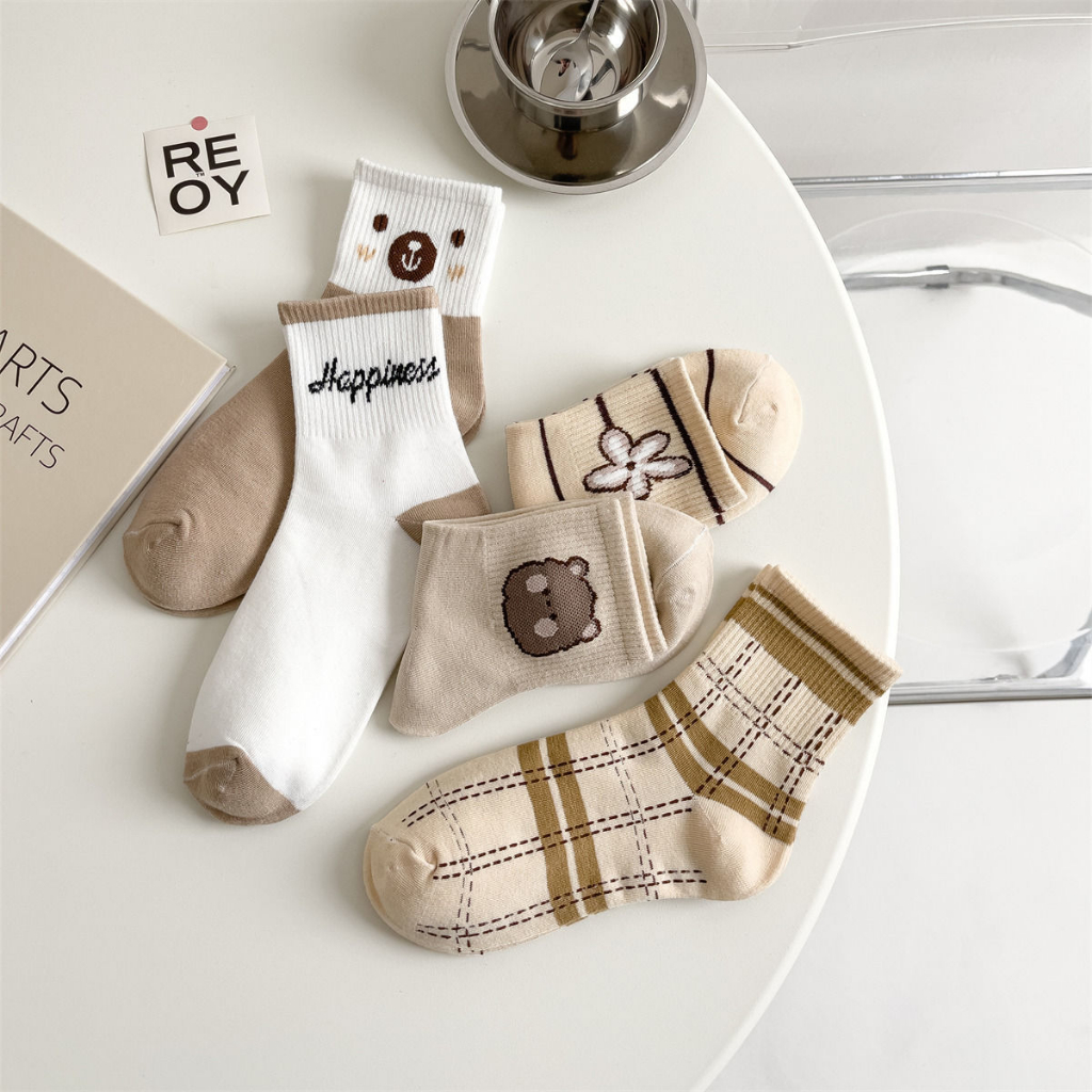 Mrs.socks Brown Bear Corak Cute Socks Crew Socks Women Stokin Pendek ...