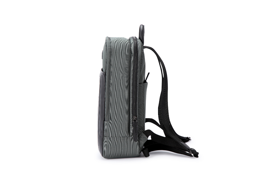 Charles Berkeley GRIFFIN Nylon Lightweight Laptop Backpack Genuine ...