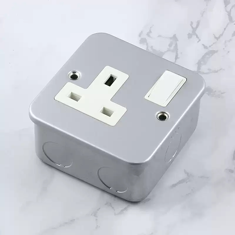 13Amp1 Gang 2 Gang Metal Clad Heavy Duty Industrial Switch Socket ...