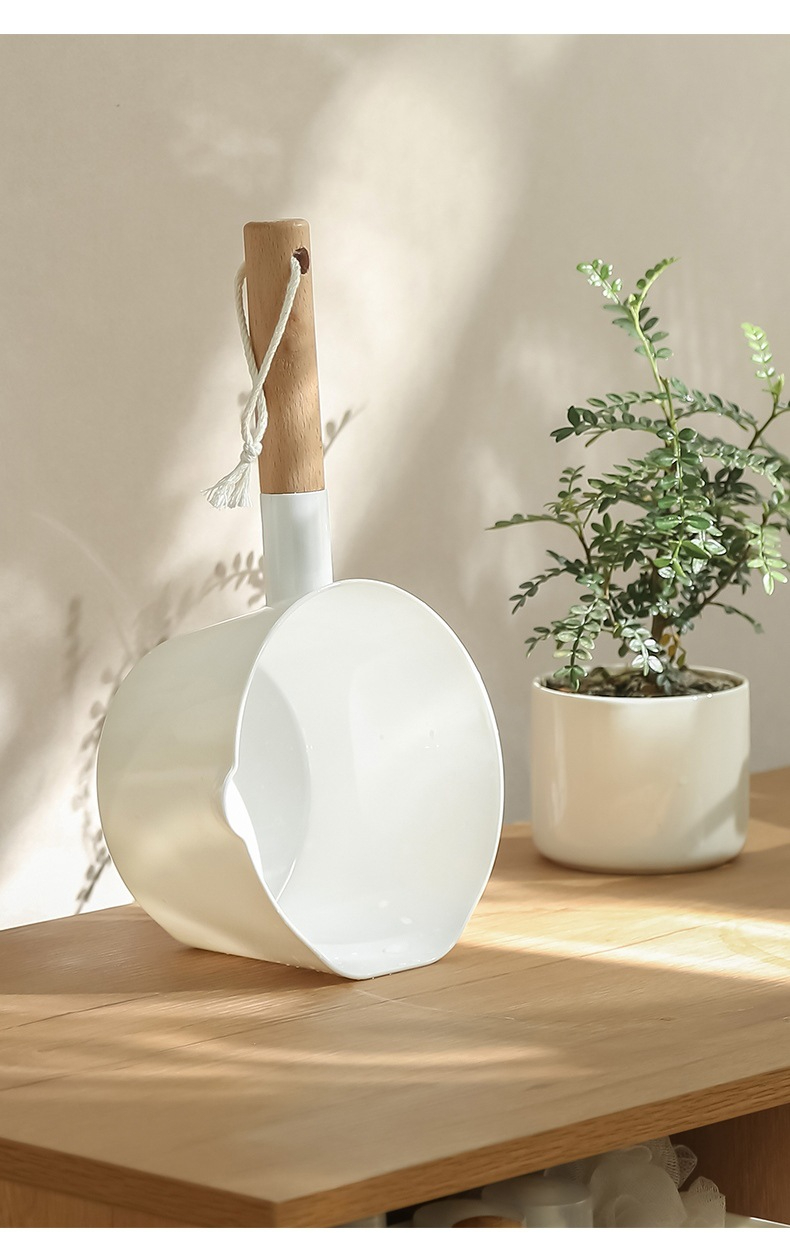 Muji Style Plastic Bucket Bath Ladle with Wooden Handle Pail | Shopee ...