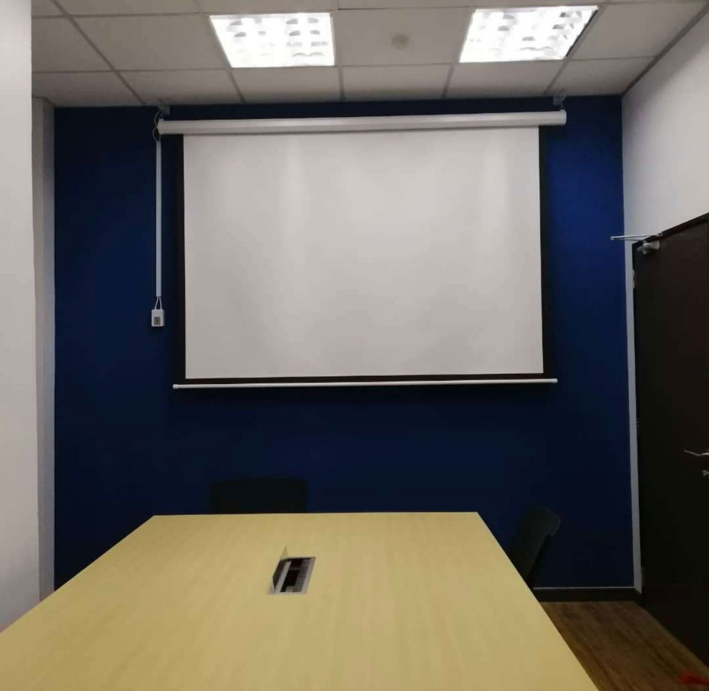 Skrin Projektor Manual Skrin Dinding / Projector Screen Manual Wall ...