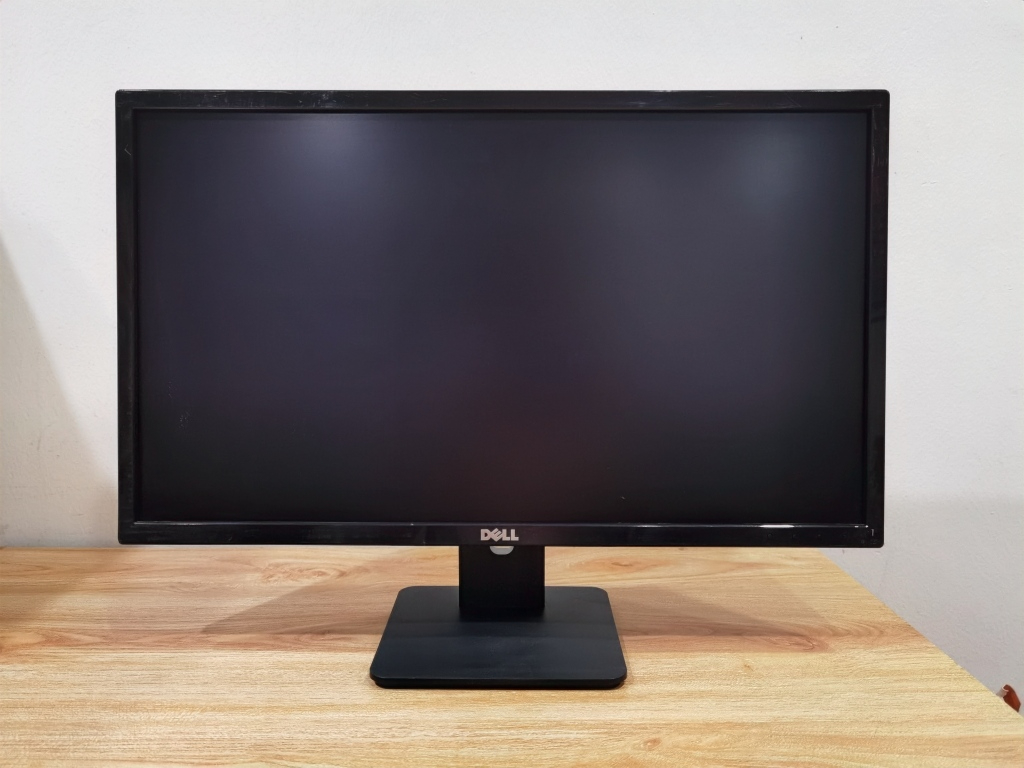 Gaming Monitor DELL SE2416H - LED 24" Widescreen Resolution 1920 x 1080 used | Shopee Malaysia