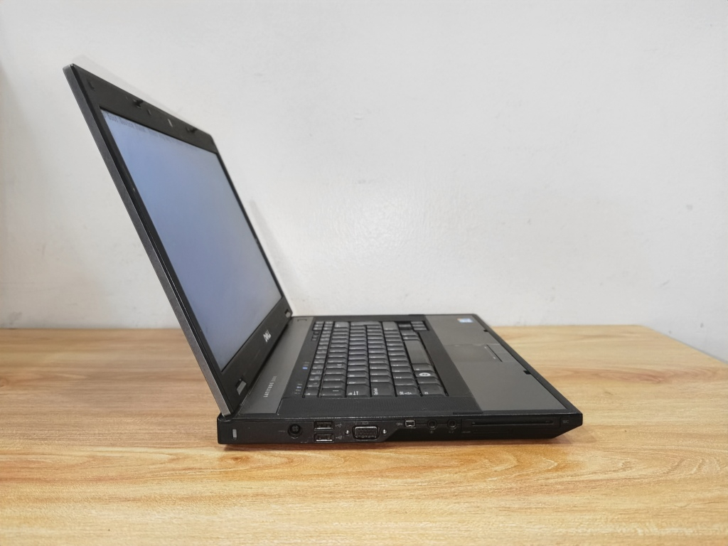 Laptop DELL Latitude E5410 LED 15. 6inch (Intel®i5 - M450 Gen /RAM 4GB ...