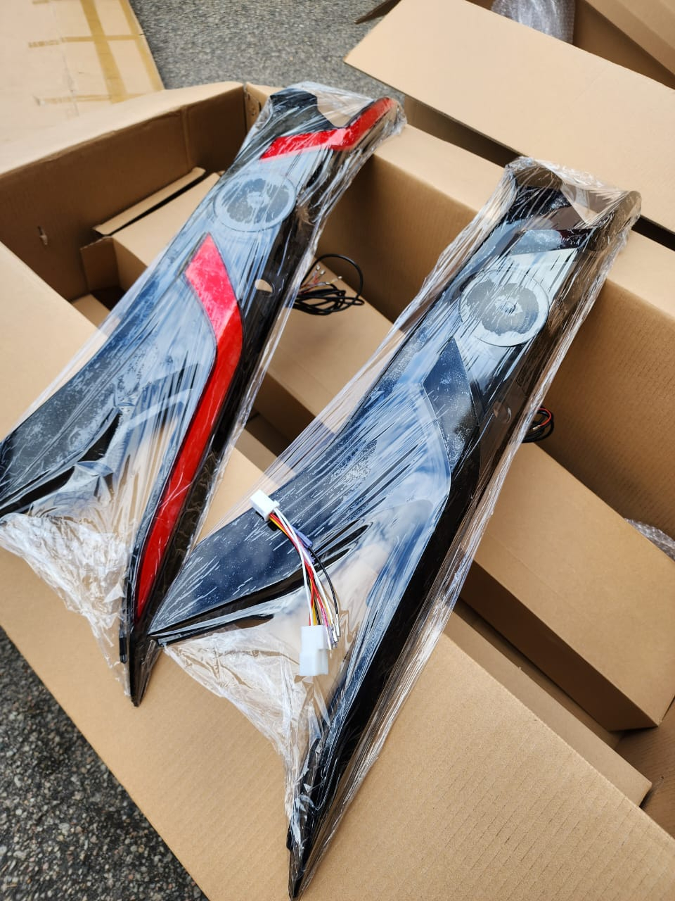 PERODUA ARUZ REAR CENTRE LED RUNNING BRAKE TAIL RUNNING WITH WELCOME ...