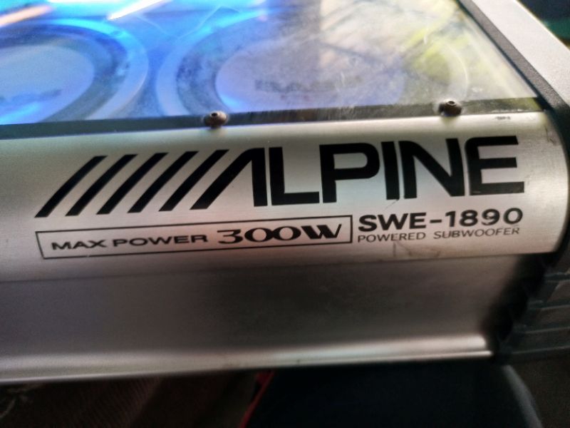 ALPINE 300WATT SWE-1890 | Shopee Malaysia