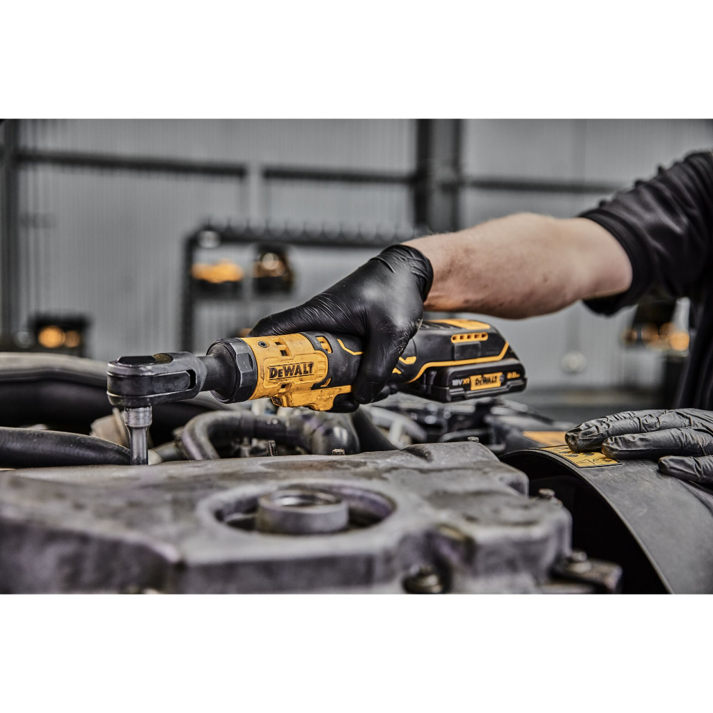 DeWalt 18V XR DCF512 Brushless Cordless 1/2" (12.7mm) Open Head Ratchet ...