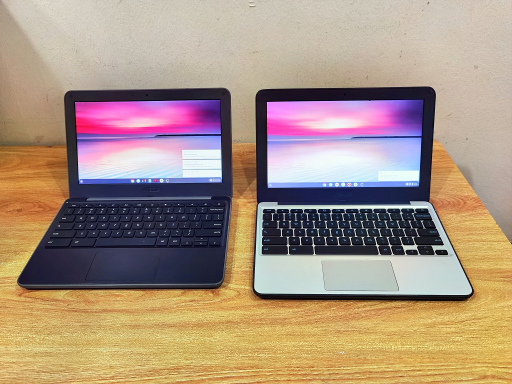 ASUS ChromeBook C202s ( Play Store) - Intel Celeron N3160 / 4GB RAM ...