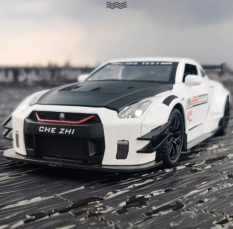 NISSAN GTR R35 Model Kereta 1:24 Scale Alloy Diecast Model Vehicle Car ...