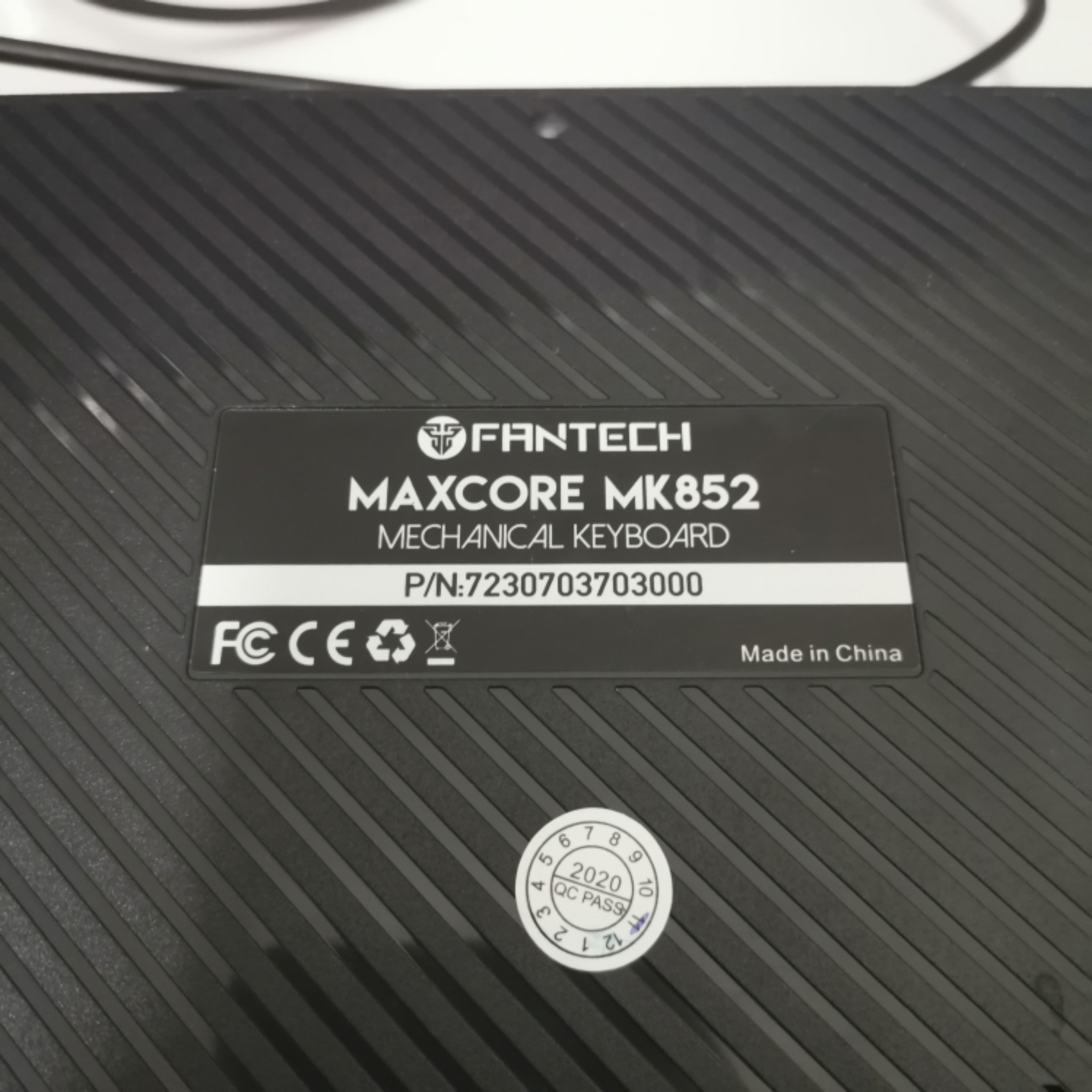 Fantech Max Core MK852 Keyboard Mechanical Blue Switch Clicky Keys ...