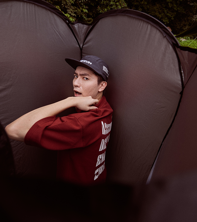 Eversince Ascent Oversized Graphic Tee Maroon | Shopee Malaysia