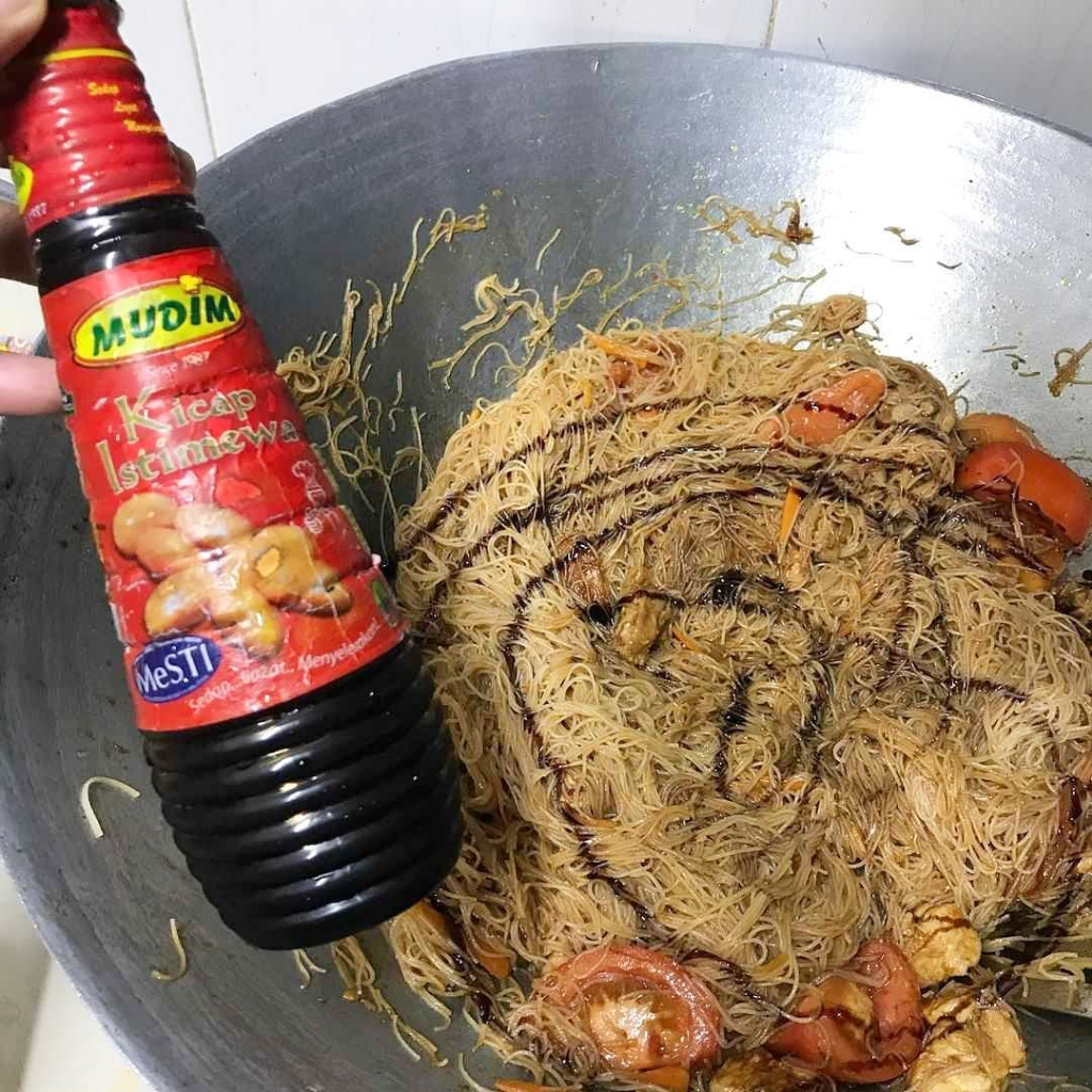NEW MUDIM Kicap Istimewa 450ml / 900ml Soy Sause MUDIM Sos Cili Pedas ...