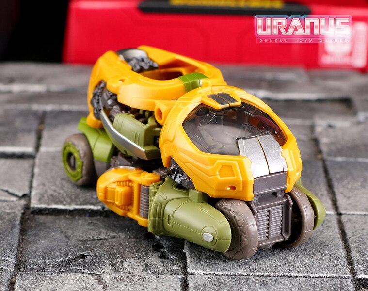 Hasbro Takara Tomy Transformers - Studio Series 80 SS80 Brawn ...
