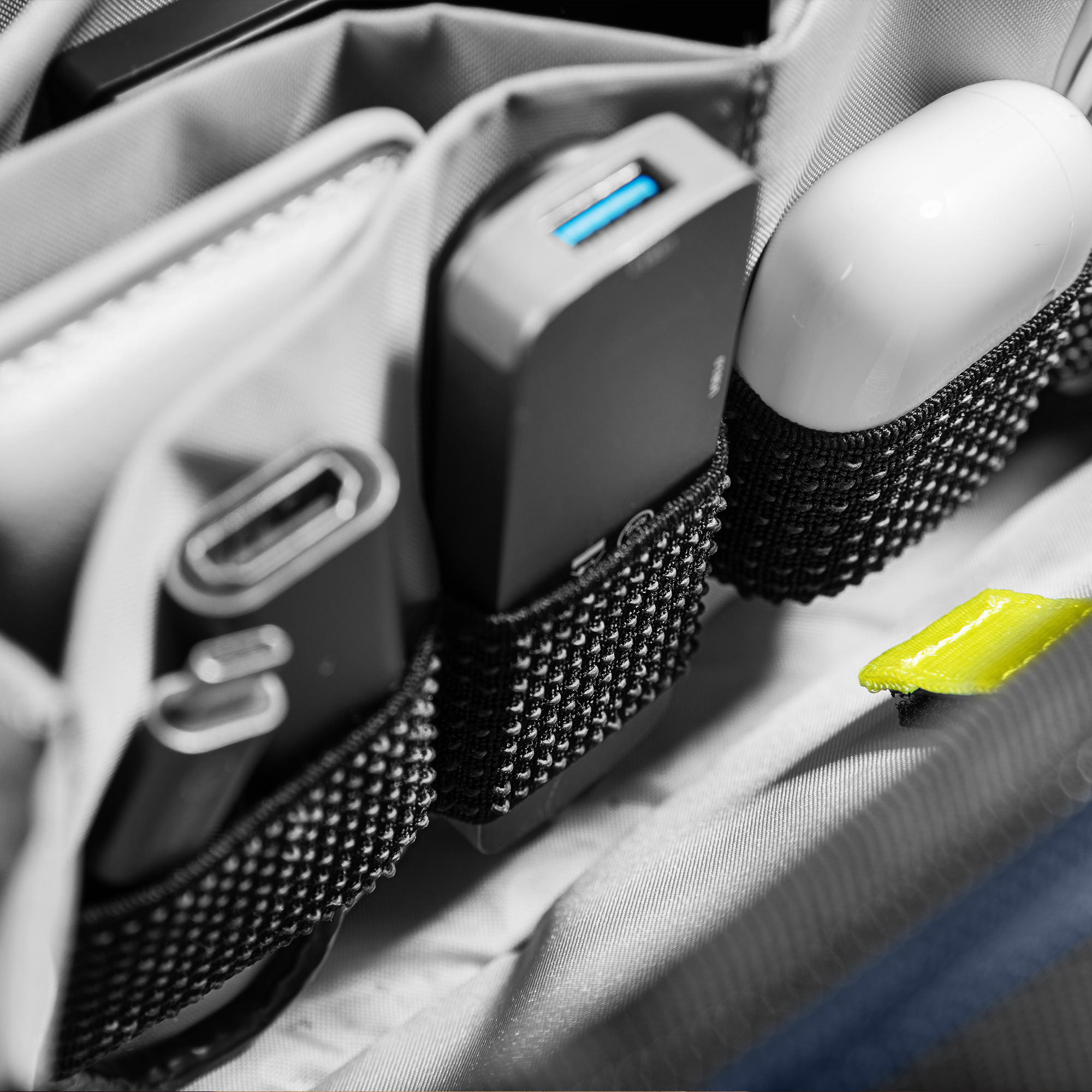 tomtoc T13 Accessories Tech Pouch Water Resistant Storage Bag Cable ...