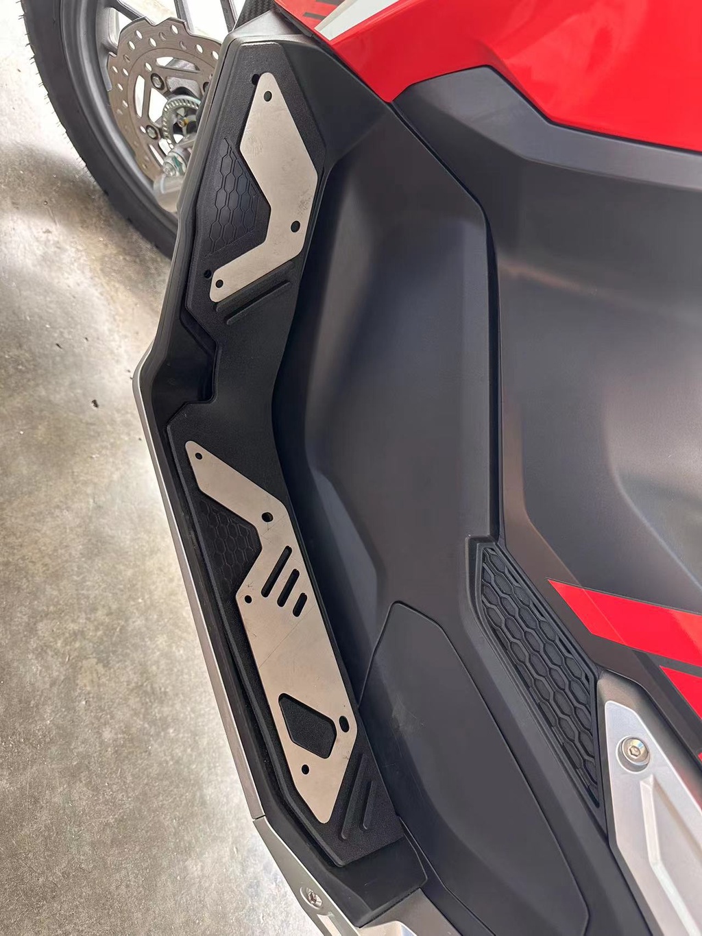 HONDA ADV 160 CNC Aluminum Alloy Rubber Footrest Footboard Matting ...