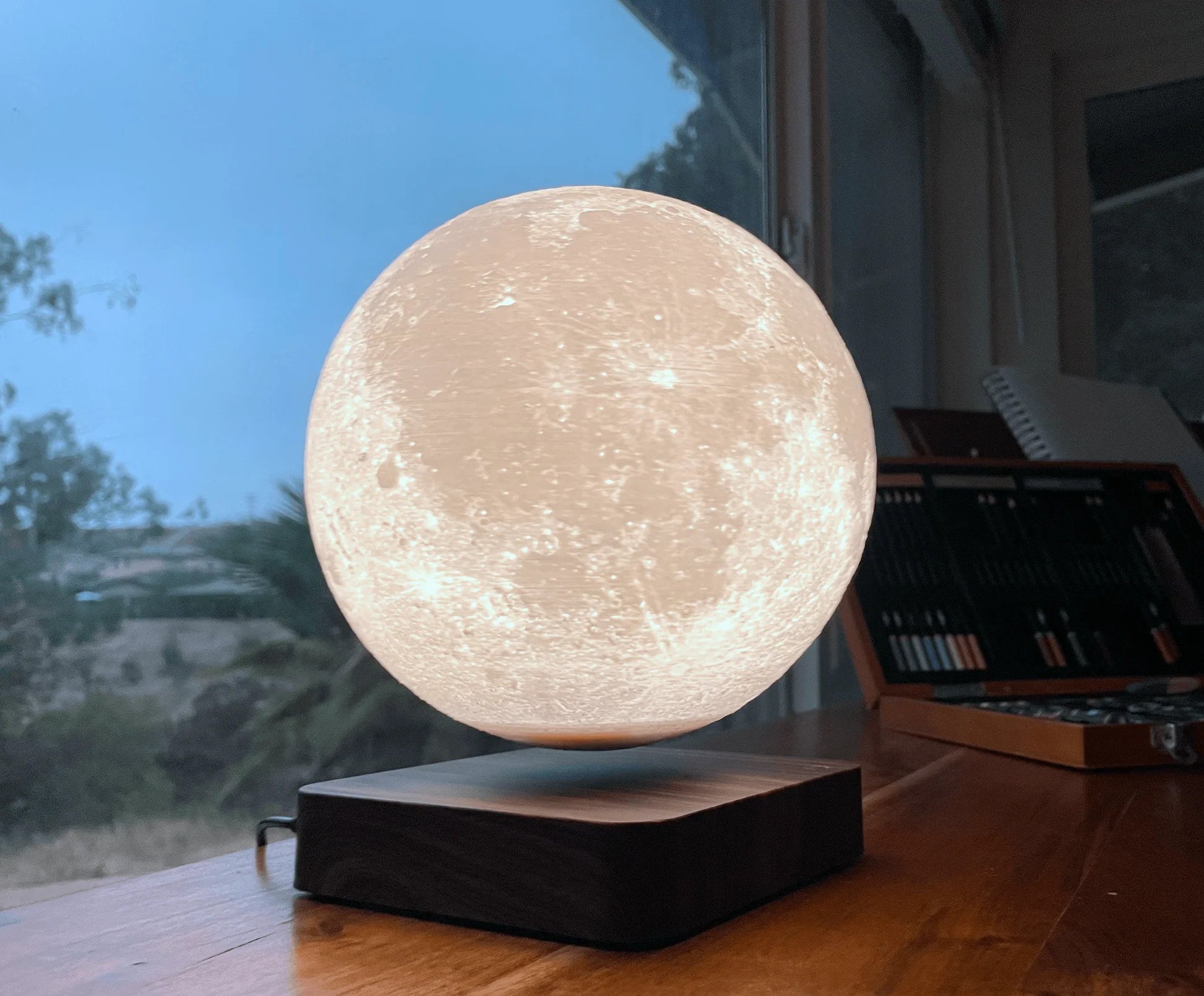 RBTECH LUNA 3D Moon Lamp Floating Levitating Night Light Rotating LED ...