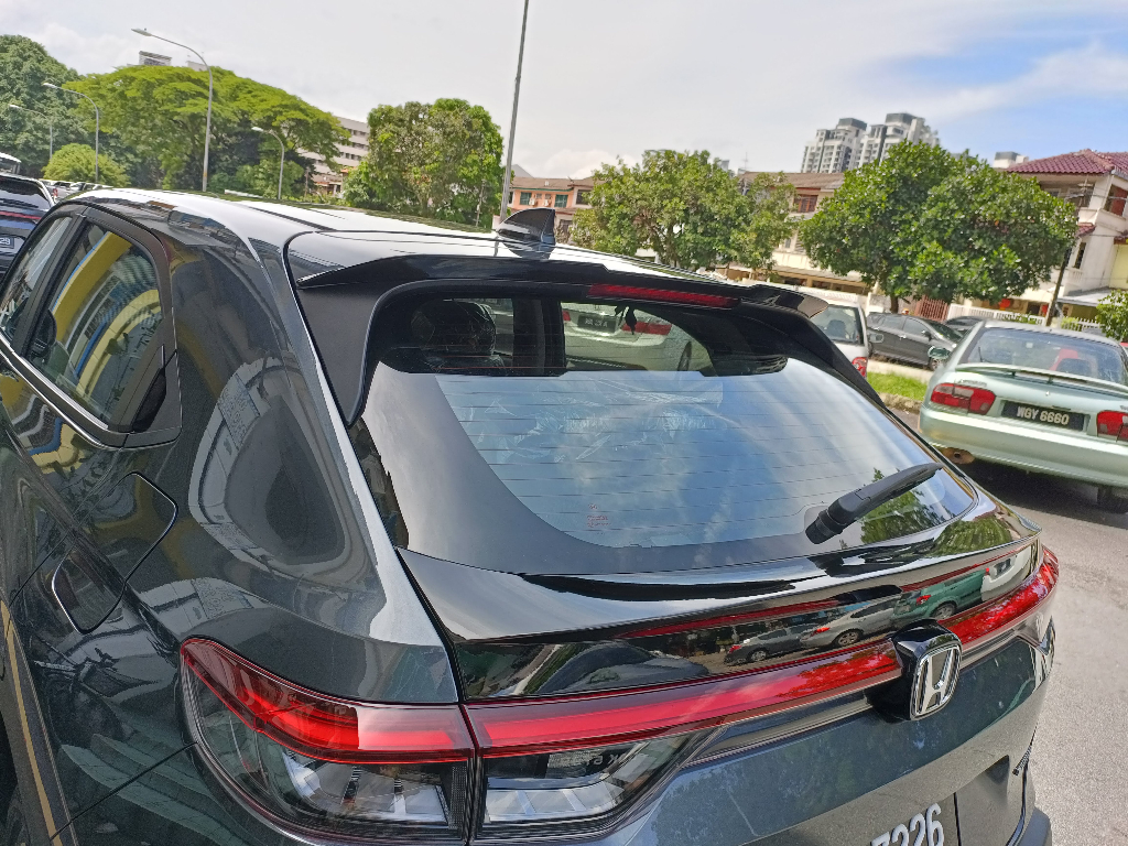 HRV 2022-2024 VAZOOMA X ROOF SPOILER / BONER SPOILER VAZOOMA X BODYKIT ...