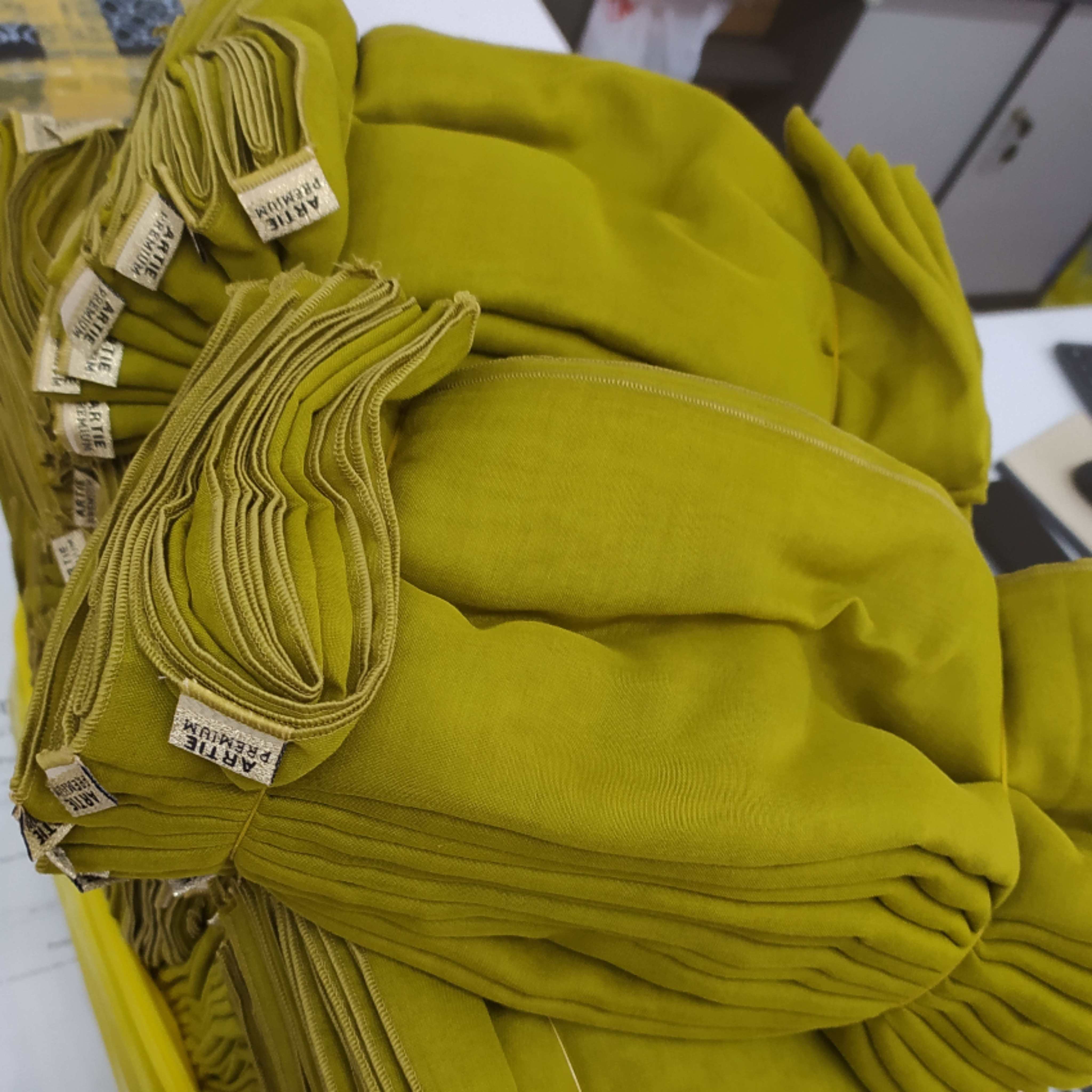 ARTIE Bawal Tudung PREMIUM ASLI Cotton Voile Japan Warna Kuning Royal ...