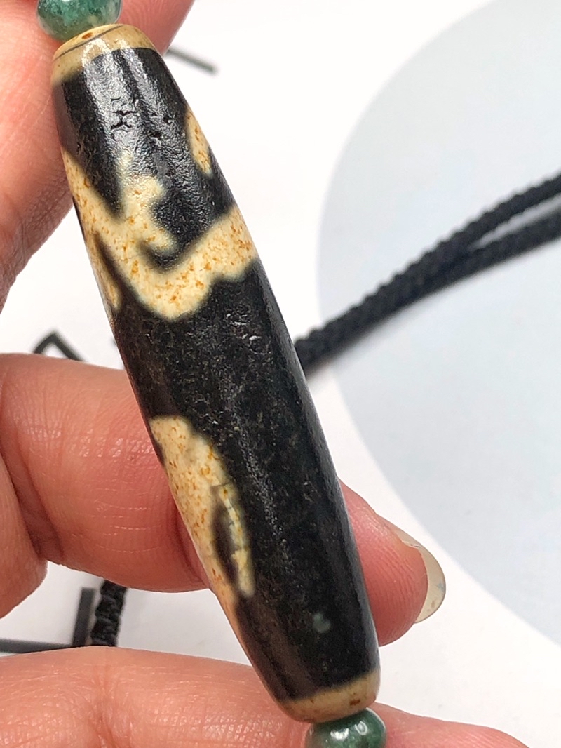 Rantai Dzi / Tibetan Dzi Beads Dragon Dzi Necklace 西藏天珠神龙天珠项链 57.9x13 ...