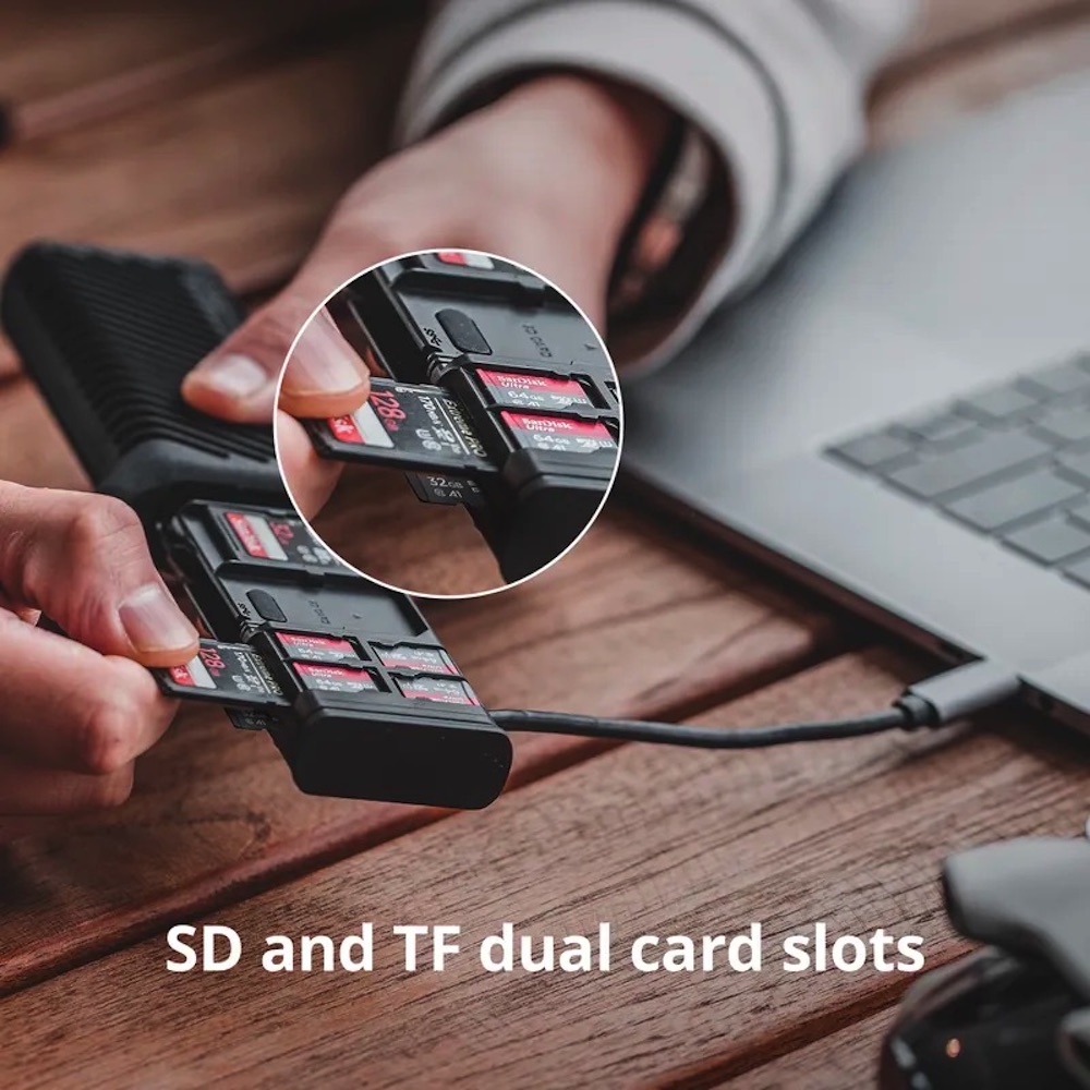 PGYTECH CreateMate Memory Card Reader Storage Case High Speed USB 3.1 ...