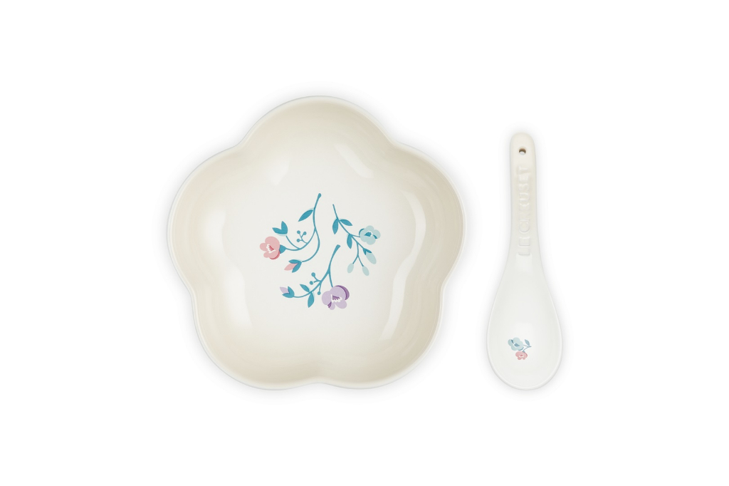 Le Creuset Stoneware Petite Fleur Flower Dish 16cm with Chinese Spoon ...