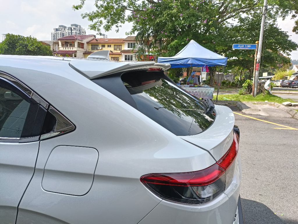 HRV 2022-2024 VAZOOMA X ROOF SPOILER / BONER SPOILER VAZOOMA X BODYKIT ...