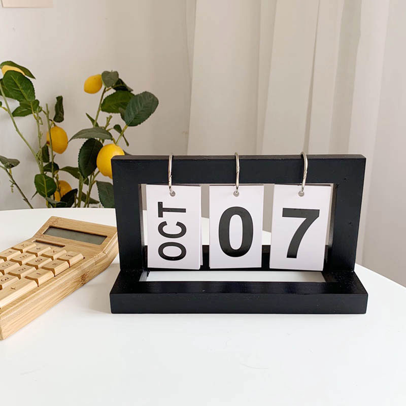 𝐑𝐄𝐓𝐑𝐎 𝐃𝐄𝐒𝐈𝐆𝐍 Wooden Desk Calendar Nordic Vintage Flipping Standing Wood ...