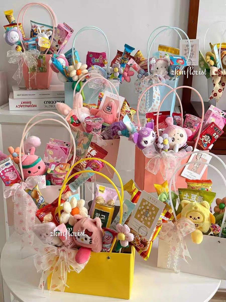 MACAROON TOTE BAG Rectangular Shaped Flower Paper Chain Handle Doorgift ...