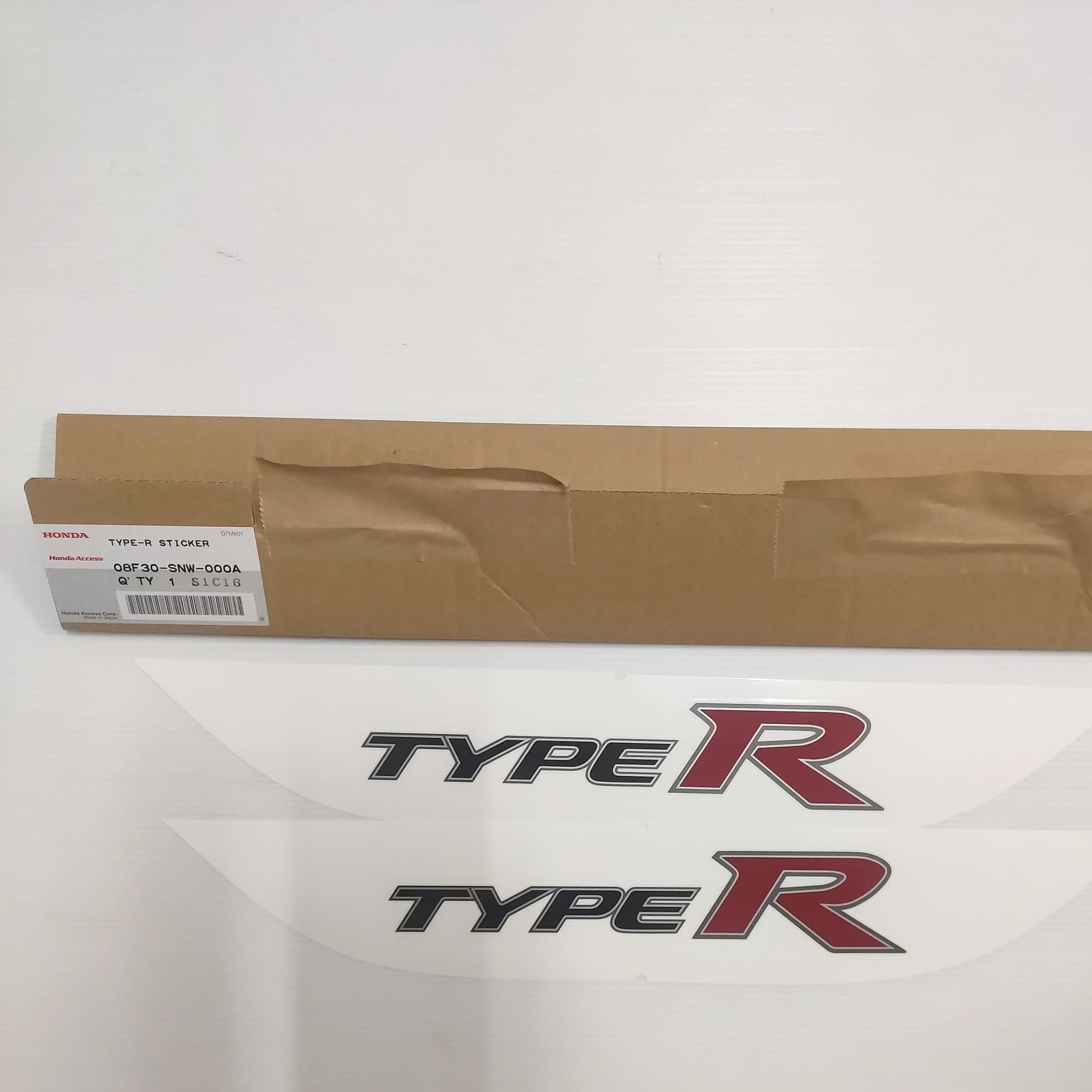 08F30-SNW-000A Honda TYPE R Sticker Civic FD2R / Civic FN2R / Civic FK8 ...